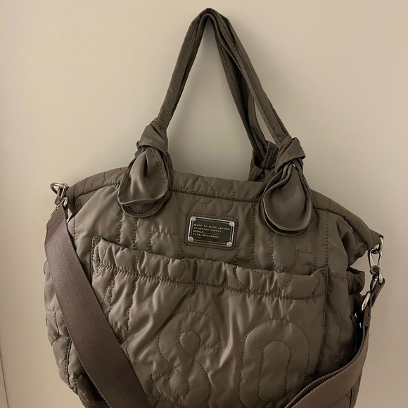 Marc By Marc Jacobs | Bags | Marc By Marc Jacobs Core Pretty Elizababy ...